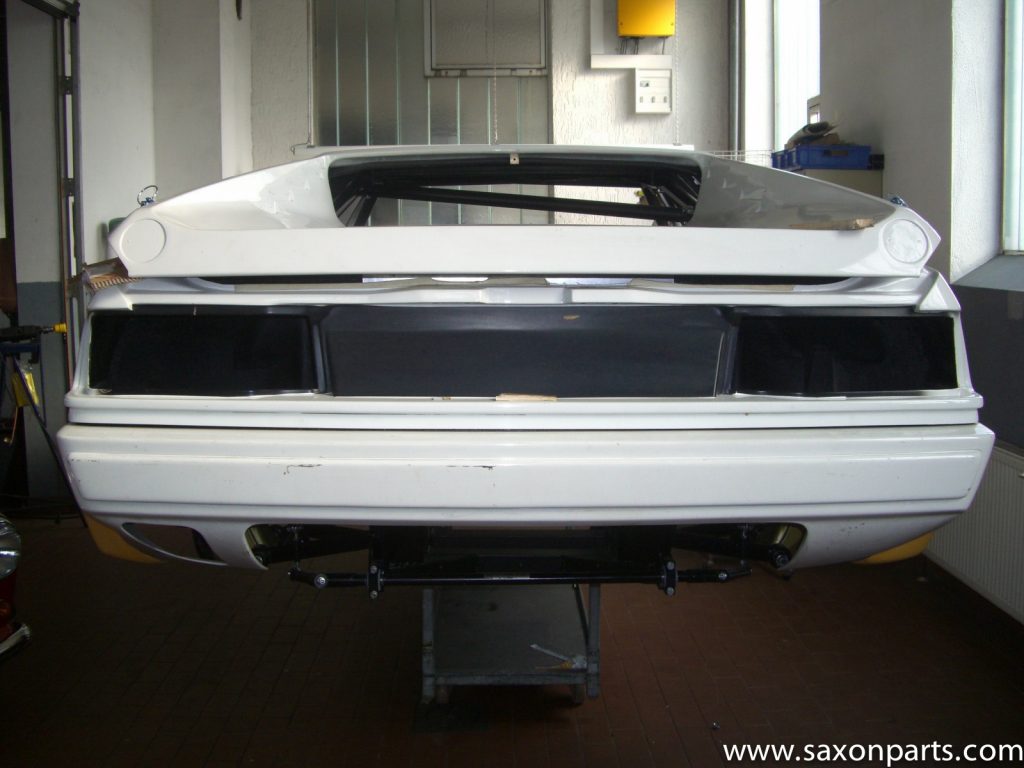 BMW M1 body shell – SaxonParts